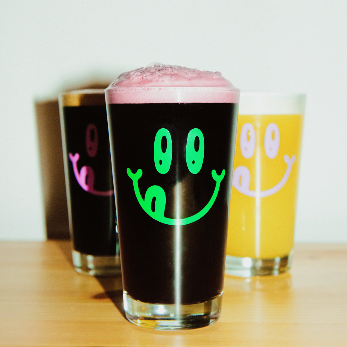 Green Noa glass – Omnipollo Vending Machine