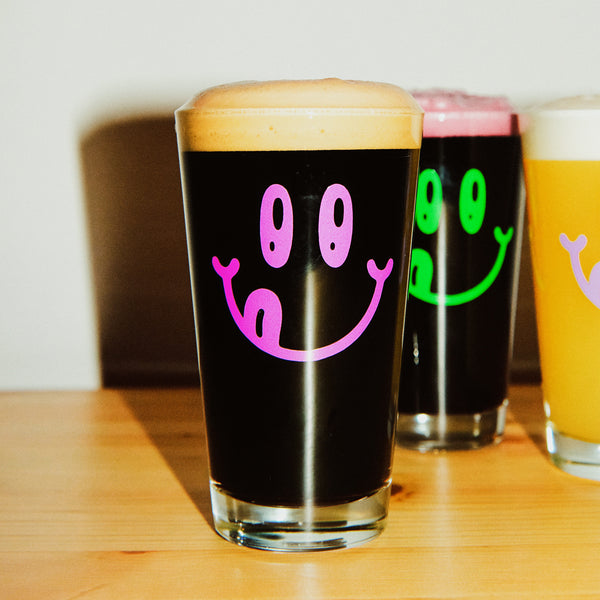 Pink Noa glass – Omnipollo Vending Machine