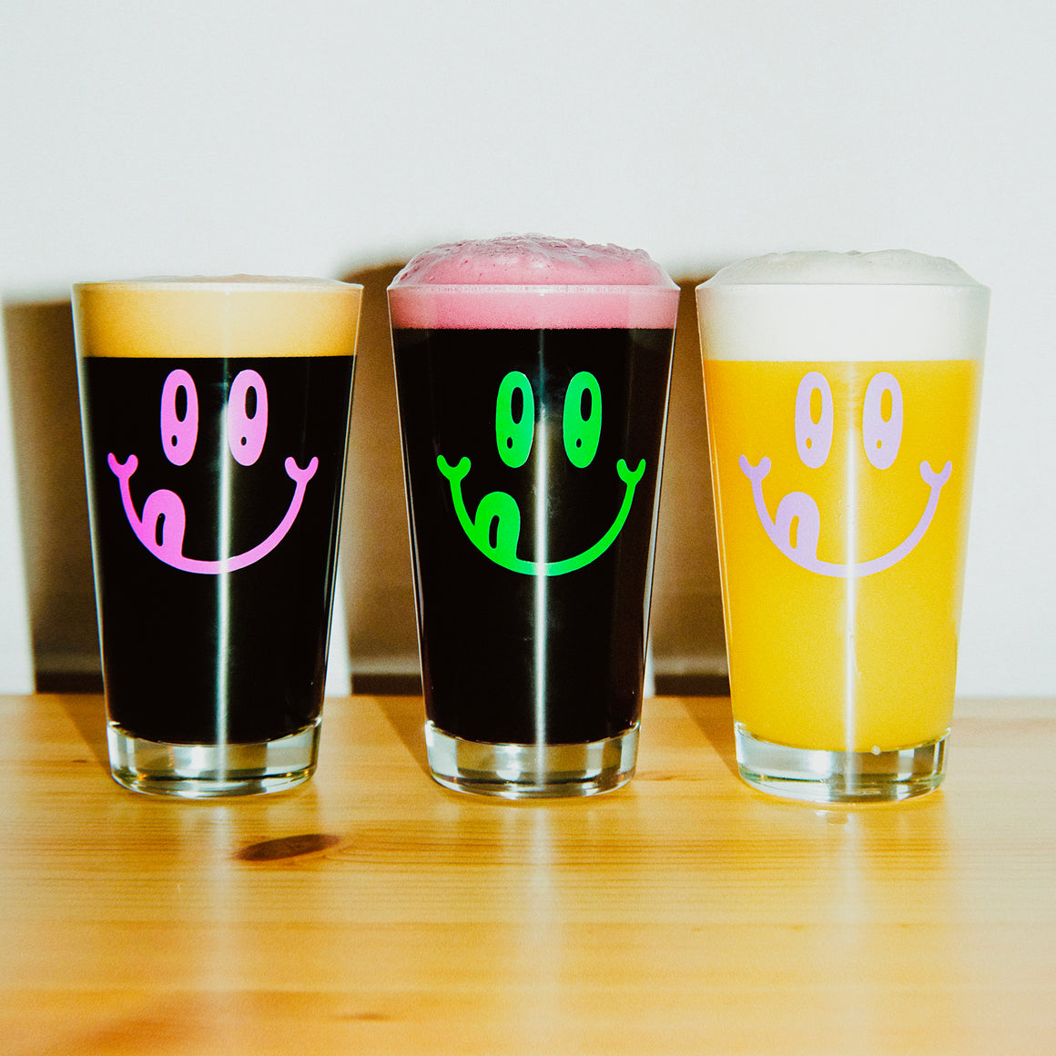 Noa Glass Bundle – Omnipollo Vending Machine
